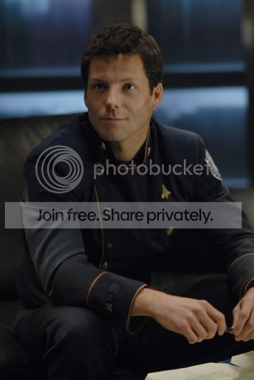 {Battlestar Galactica: Razor Preview} Adama Flashback #1 & Preview Pics ...
