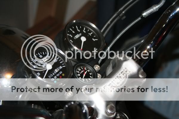 Small Speedometer | Triumph Rat Motorcycle Forums