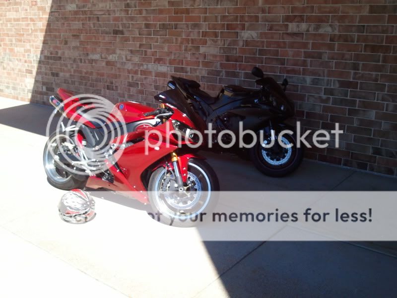 Painting the funky maroon on my 08 R1 | Page 2 | Yamaha R1 Forum: YZF ...