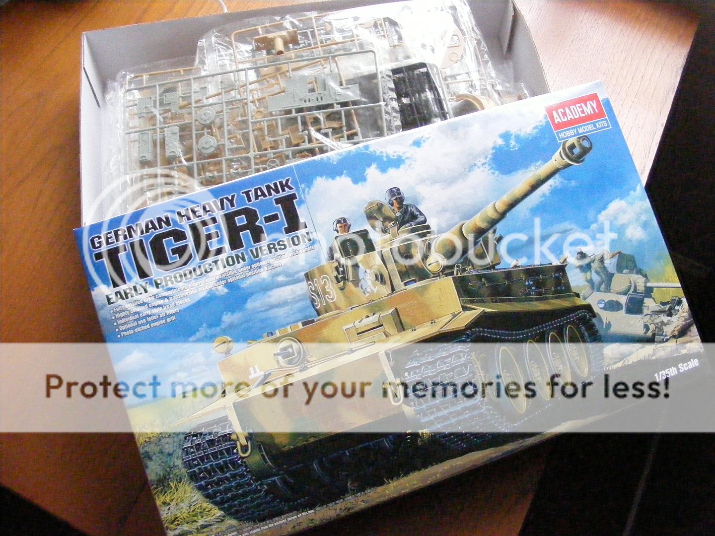 LSSAH Tiger I #1313 early version.....(Academy 1/35) | WW2Aircraft.net ...