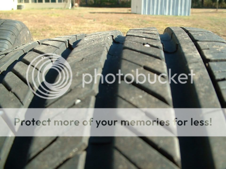 OEM Arietta wheels and tires